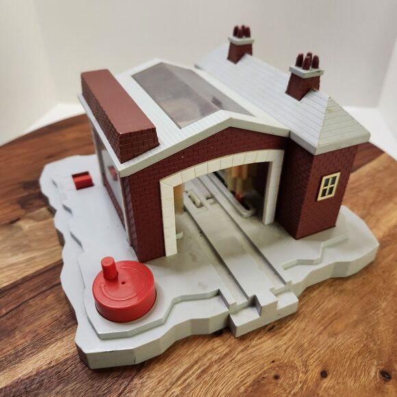 Tomy | Toys | Thomas Friends Sodor Engine Car Wash Trackmaster 205 Tomy ...